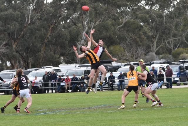 Mundulla and Kingston football semi final pushes into overtime ...